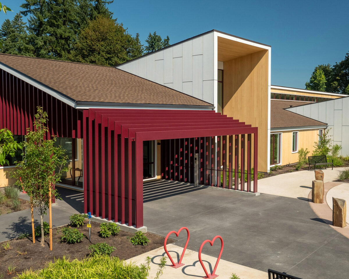 Heartfelt House uses Accoya cladding - Springfield, Oregon - USA