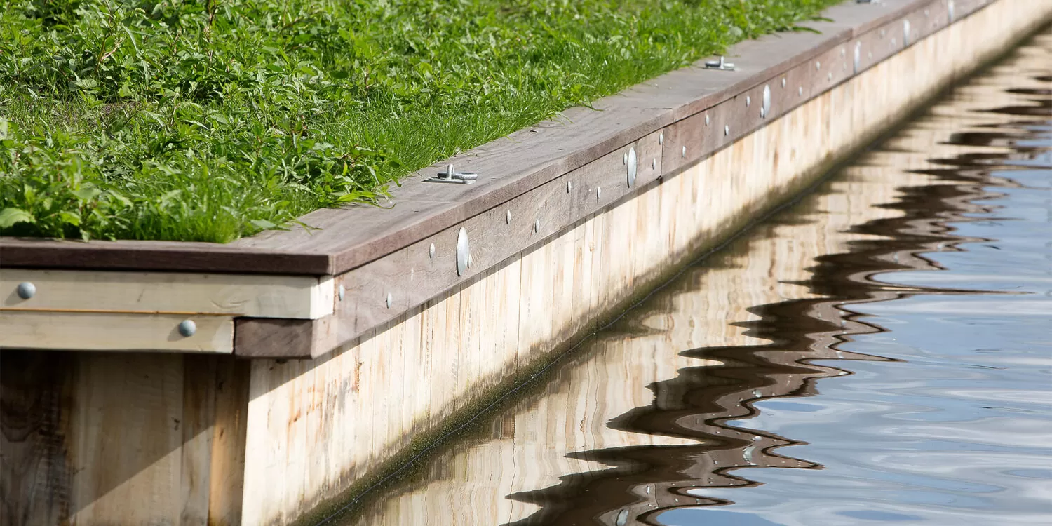 Accoya wood canal lining in the Netherlands