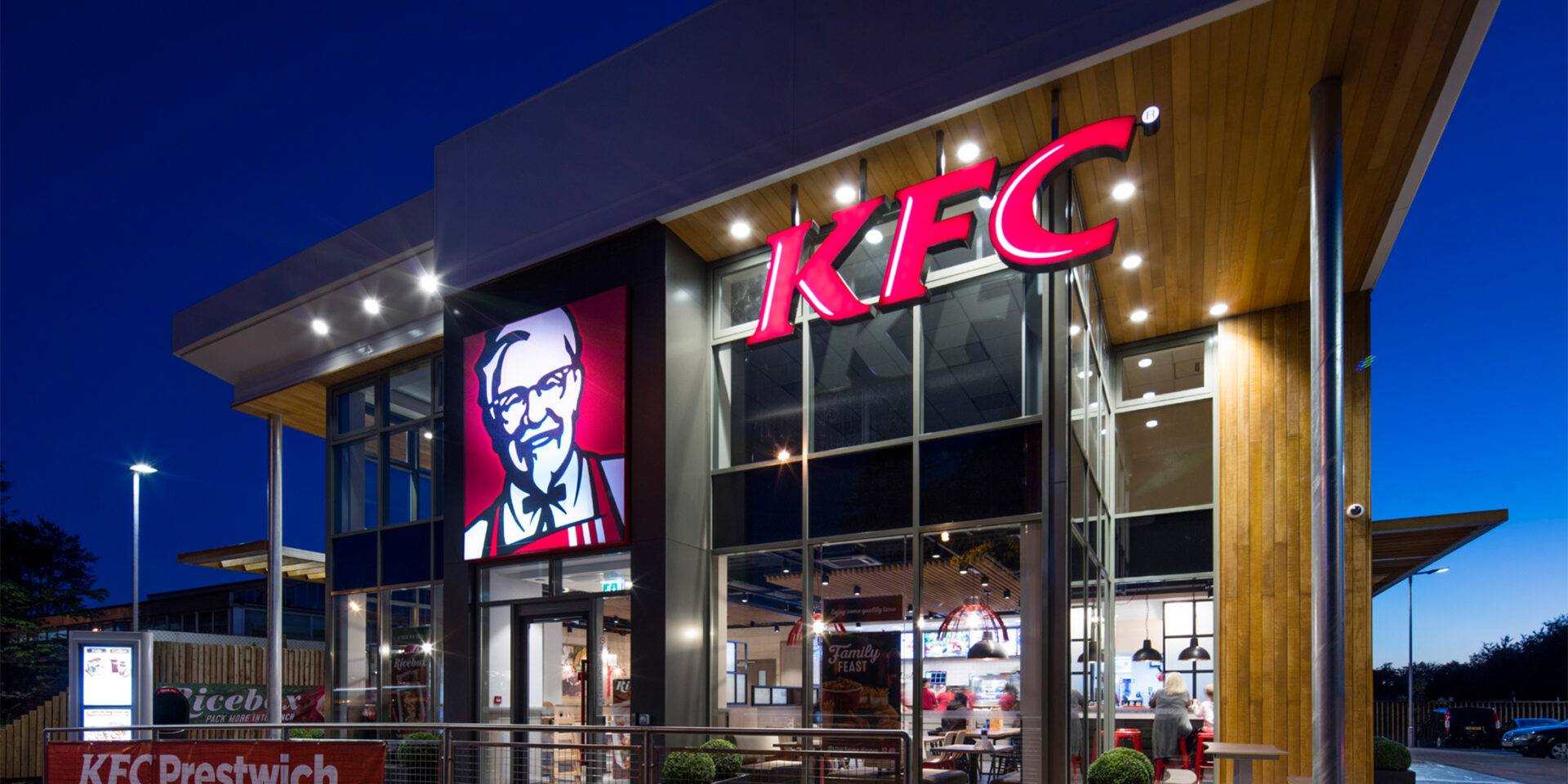 First two-story KFC Prestwich - Accoya project case study