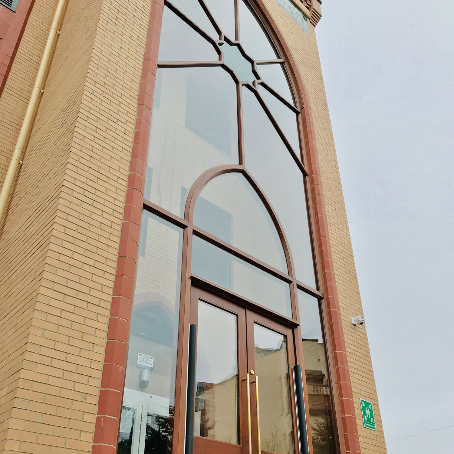 Huge Accoya window welcomes you to Stockton Mosque, UK