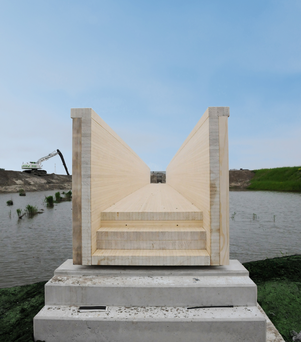 Accoya® wood bridge brings Bergen Op Zoom waterline to life