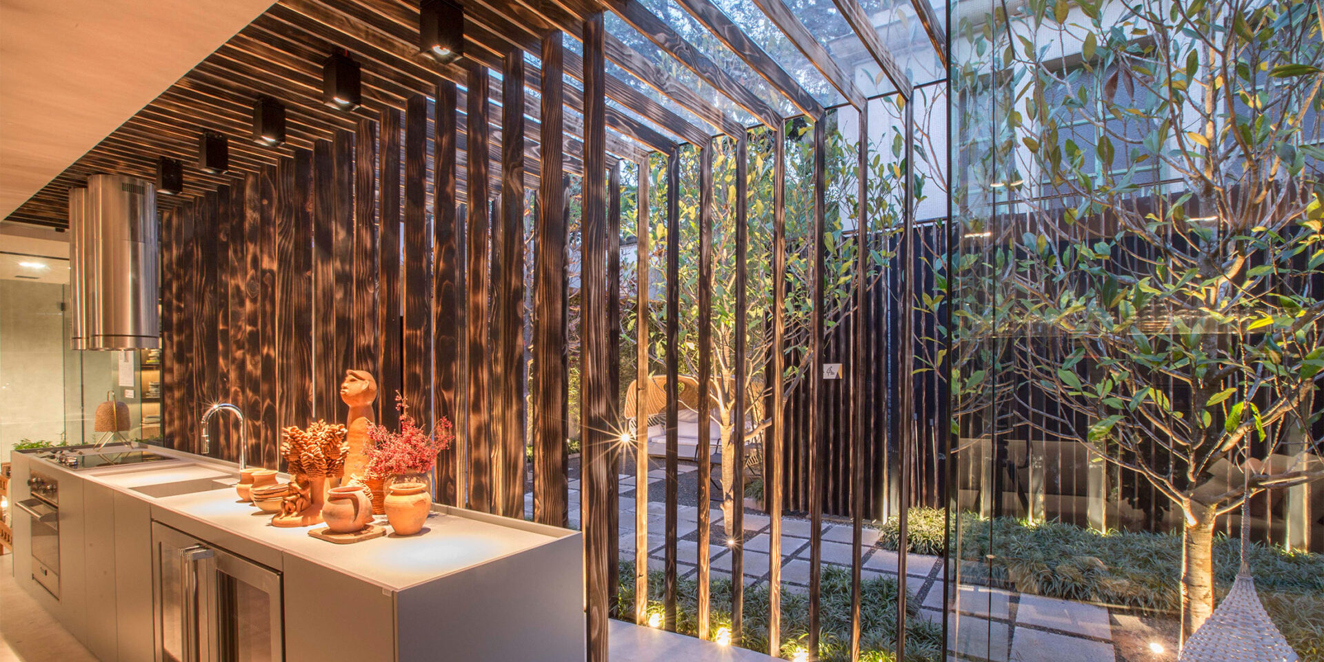 Brises-Soleil yamagata themed project São Paulo - Accoya Project