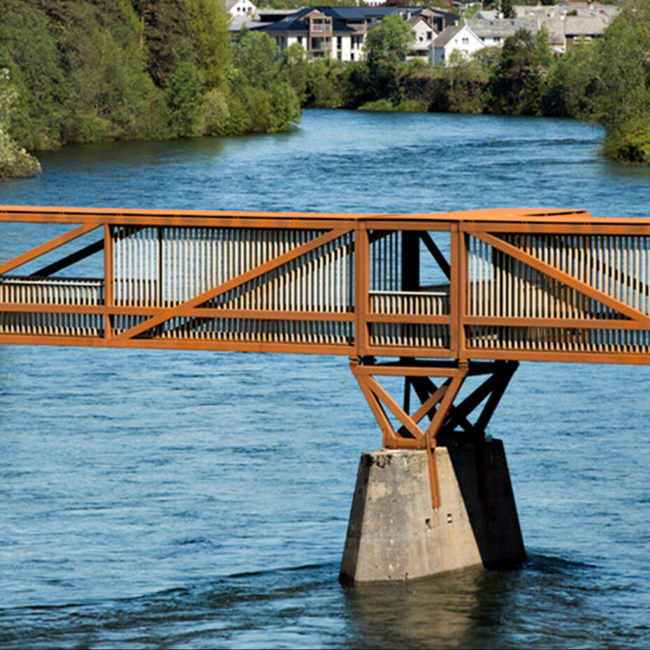 Wooden bridge, Floating bridge, Timber Boardwalk Construction | Accoya