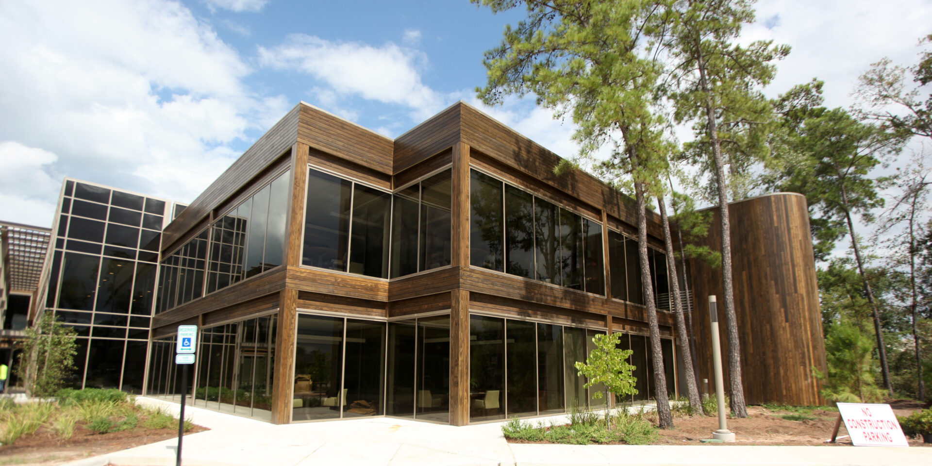 GeoSouthern headquarters chose Accoya wood for siding.