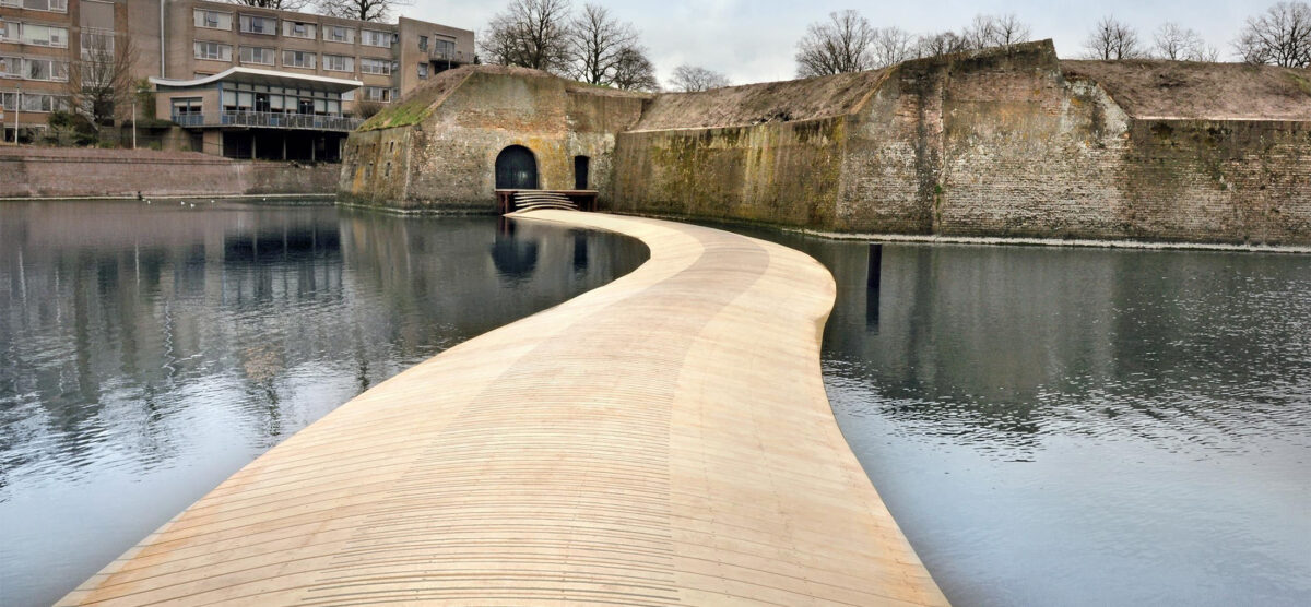 Wooden bridge, Floating bridge, Timber Boardwalk Construction | Accoya