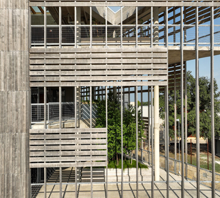 Revitalizing Dallas: The Shady Brook Office Building-Accoya wood